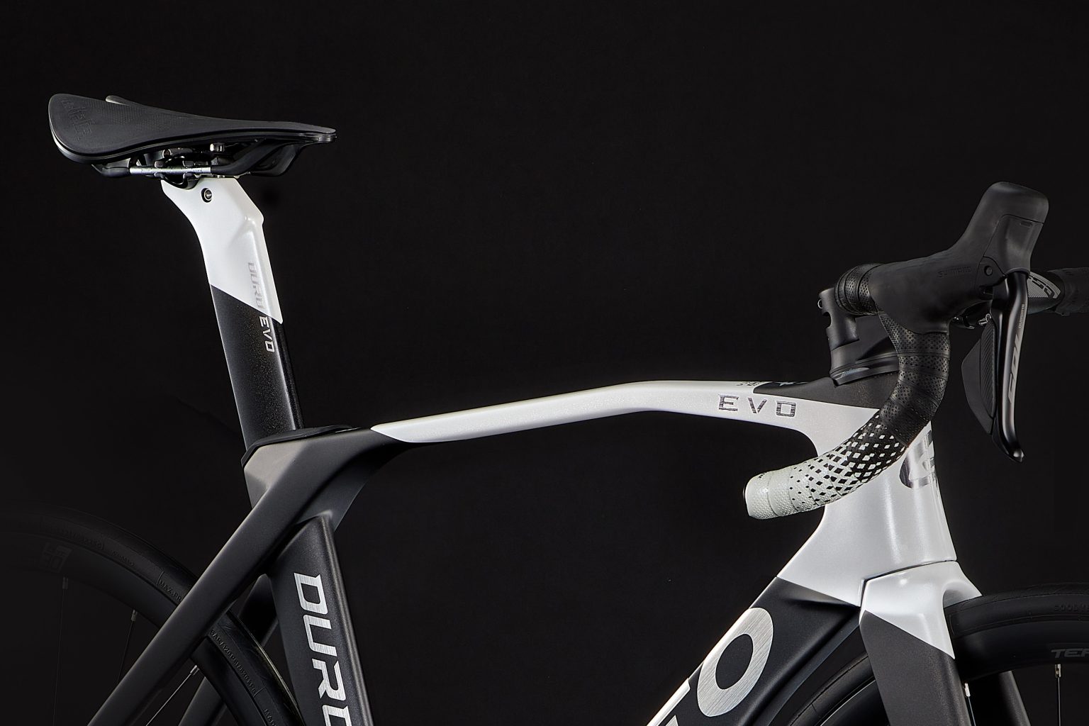 DURO EVO DB SPORT – GUSTO