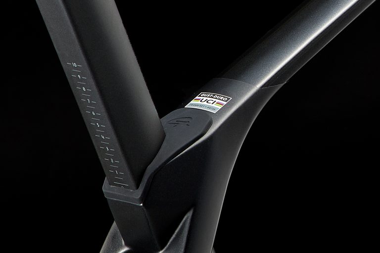 DURO EVO DB PRO LEGEND – GUSTO